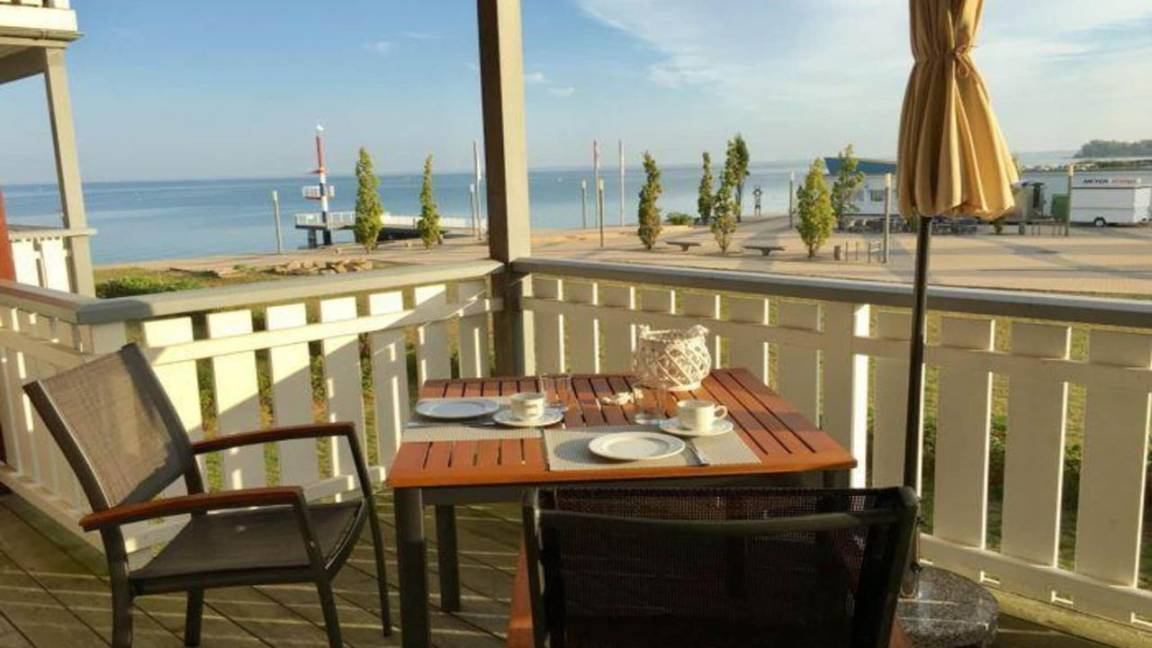 64 M² Ferienwohnung ∙ 1 Schlafzimmer ∙ 3 Gäste - Müritz