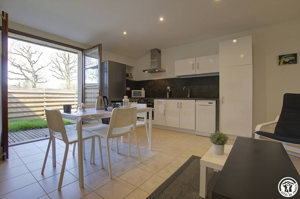 35 M² Gîte ∙ 1 Chambre ∙ 4 Personnes - Parc des Oiseaux de Villars-les-Dombes