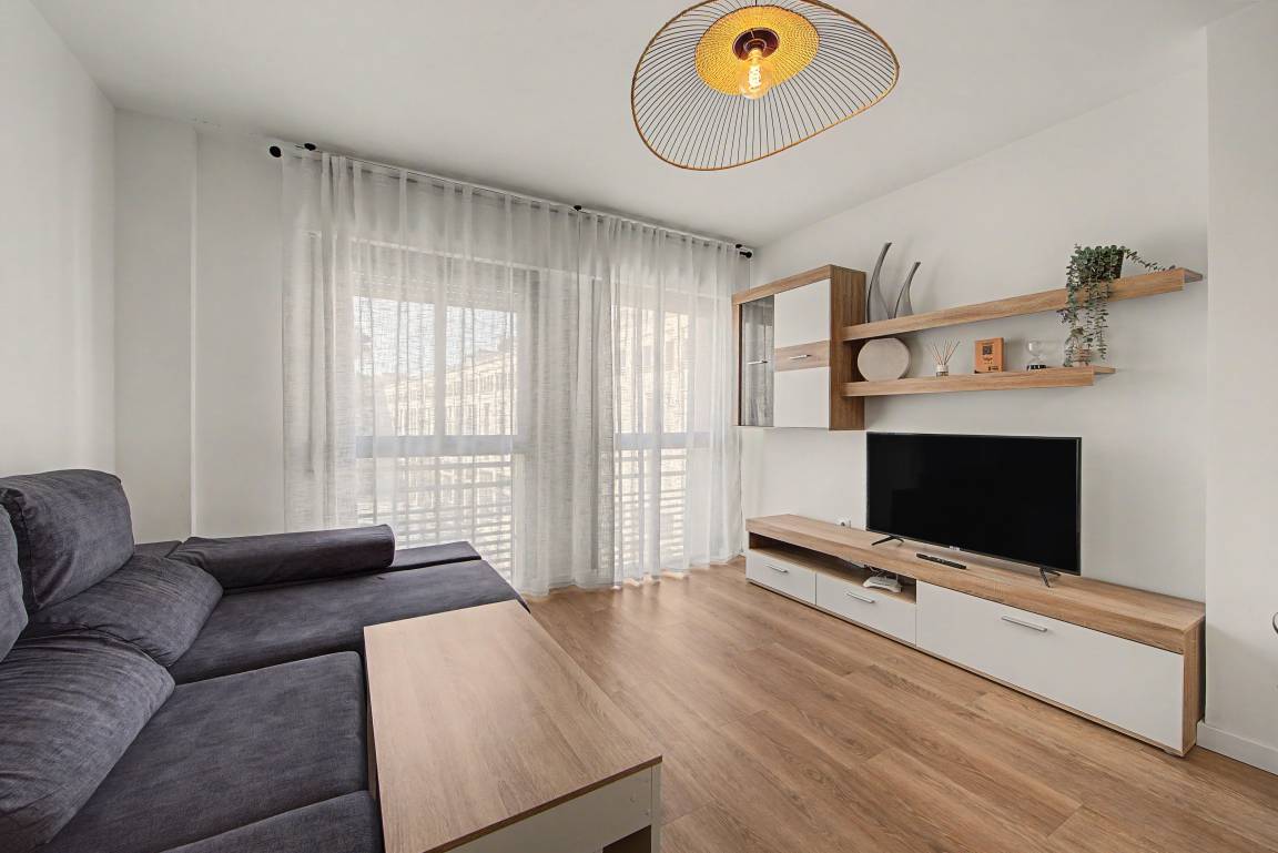 100 M² Apartamento ∙ 3 Habitaciones ∙ 6 Huéspedes - El Ejido