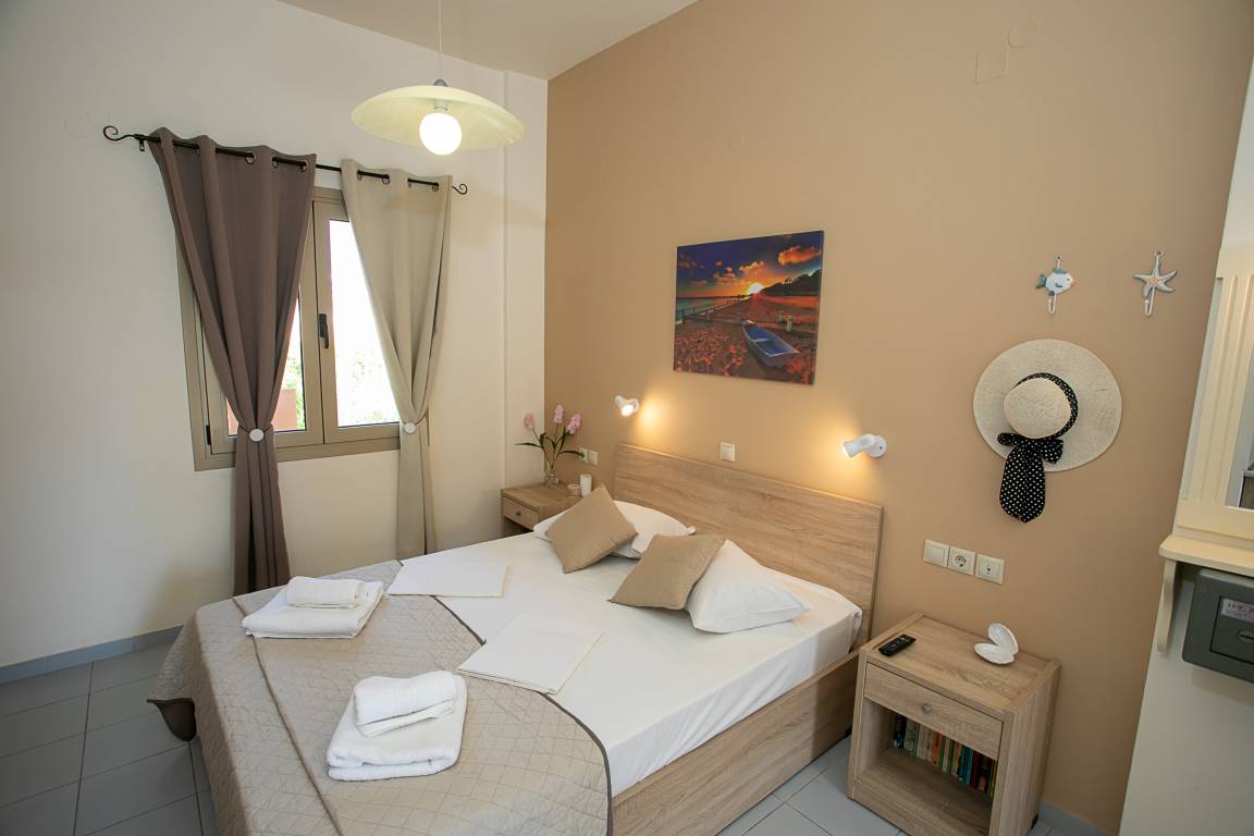 27 M² Aparthotel ∙ 2 Bedrooms ∙ 3 Guests - Greece