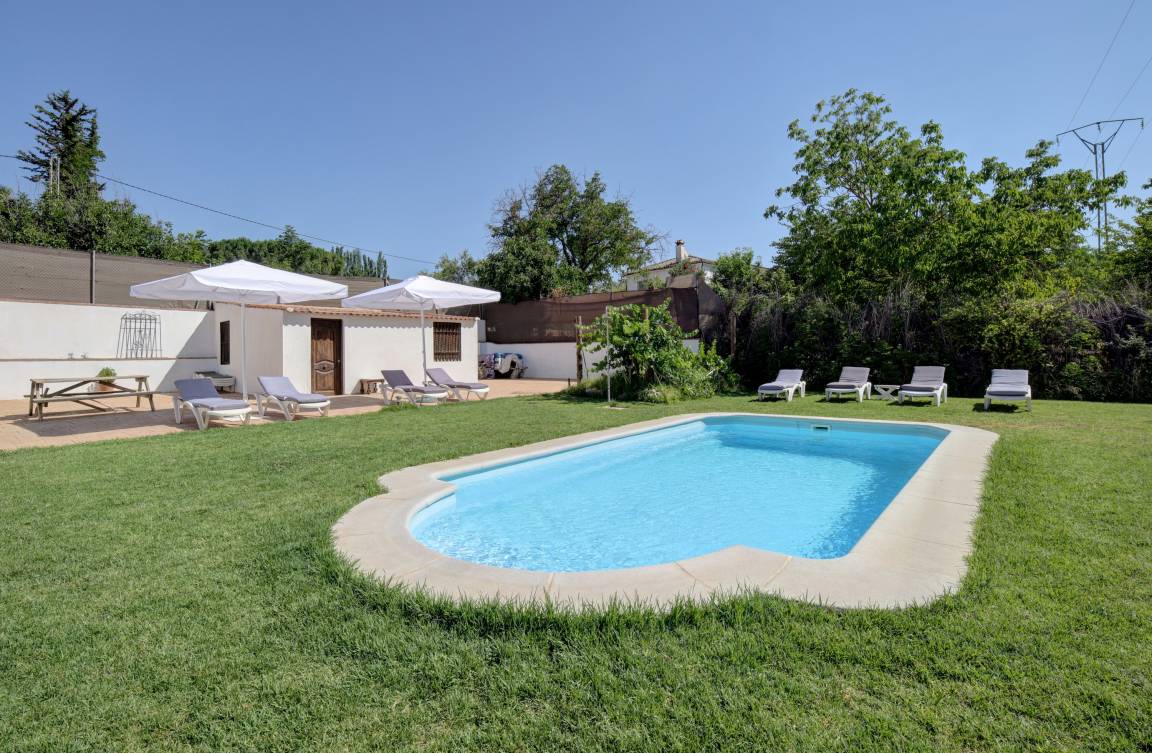 120 M² Maison De Vacances ∙ 3 Chambres ∙ 8 Personnes - Benaoján