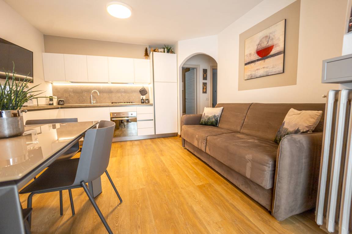 60 M² Appartamento Vacanza ∙ 2 Camere Da Letto ∙ 6 Ospiti - Pinzolo