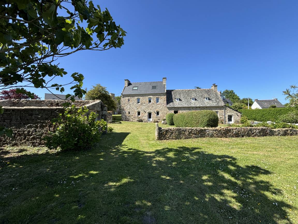 170 M² Maison De Vacances ∙ 5 Chambres ∙ 10 Personnes - Trébeurden