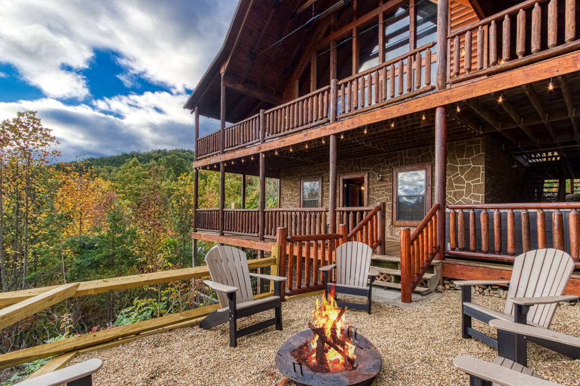 242 M² Huis ∙ 4 Slaapkamers ∙ 11 Gasten - Townsend, TN