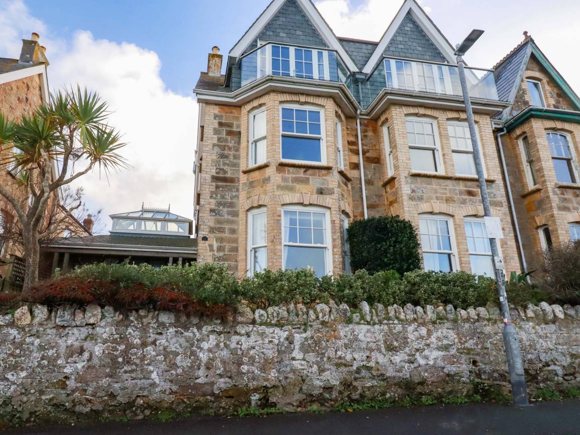 Cottage ∙ 2 Bedrooms ∙ 4 Guests - Crantock