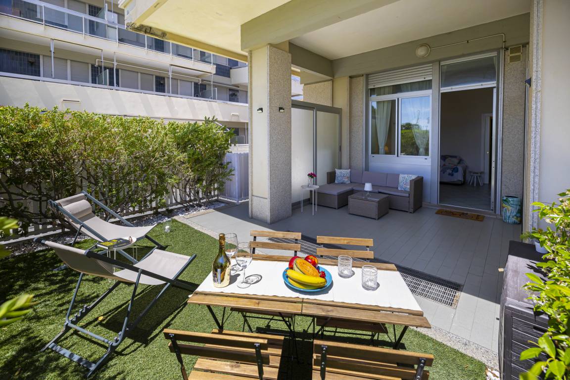80 M² Apartment ∙ 1 Bedroom ∙ 2 Guests - Andora