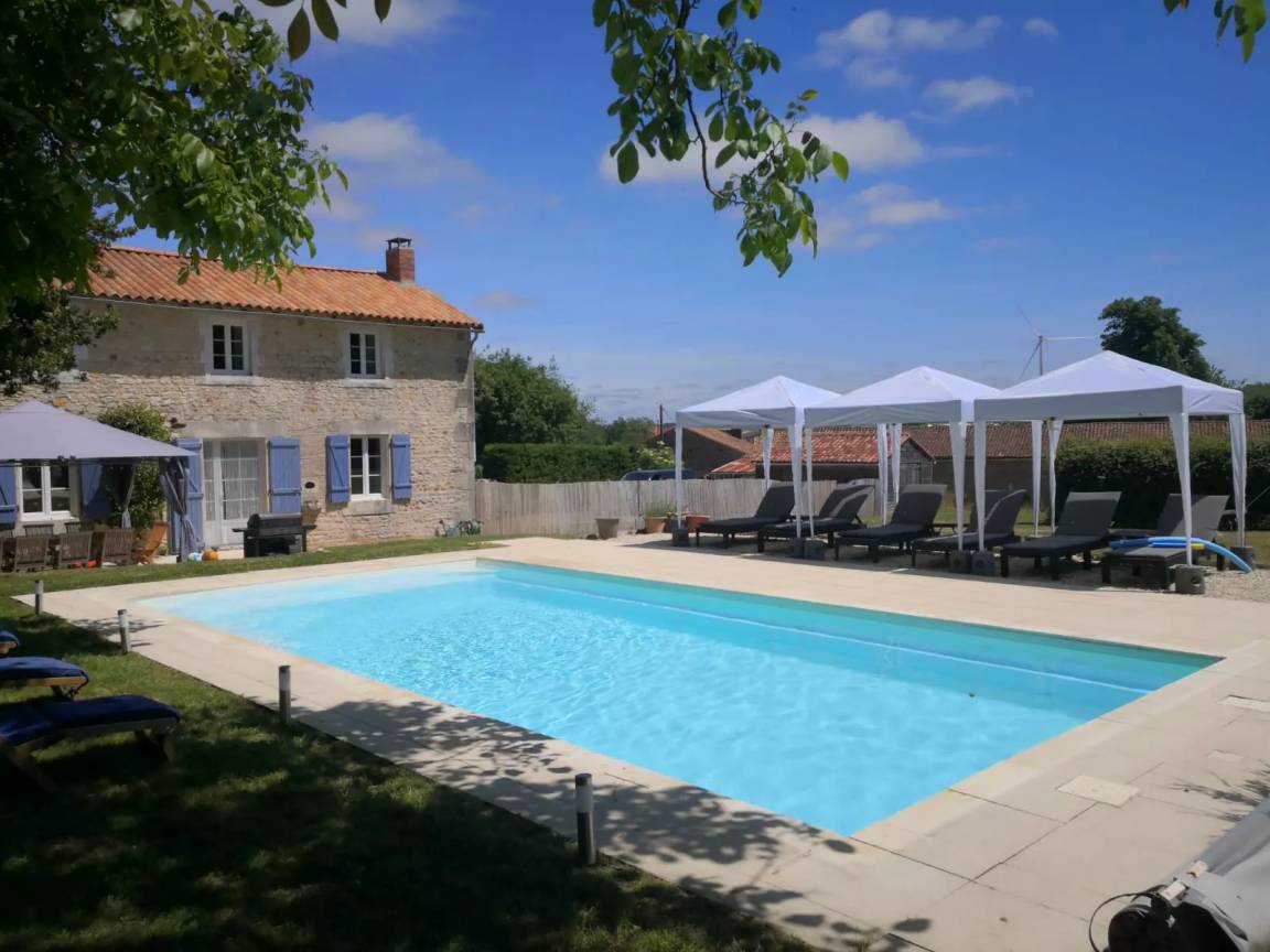 160 M² Maison De Vacances ∙ 5 Chambres ∙ 10 Personnes - Saint-Claud