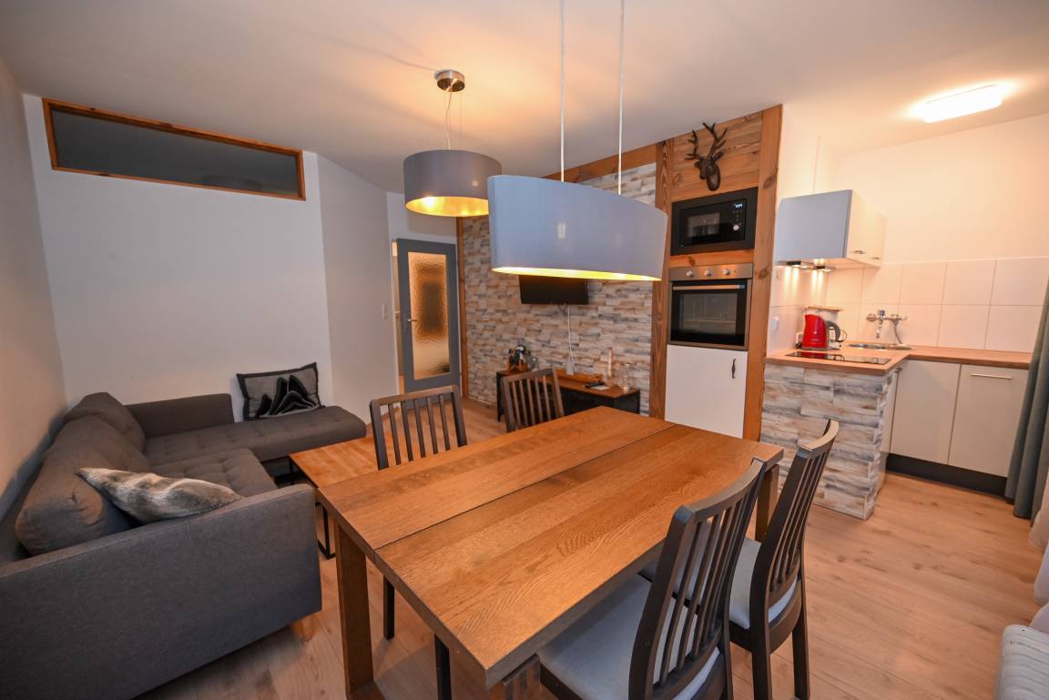 49 M² Ferienwohnung ∙ 2 Schlafzimmer ∙ 4 Gäste - Kaprun