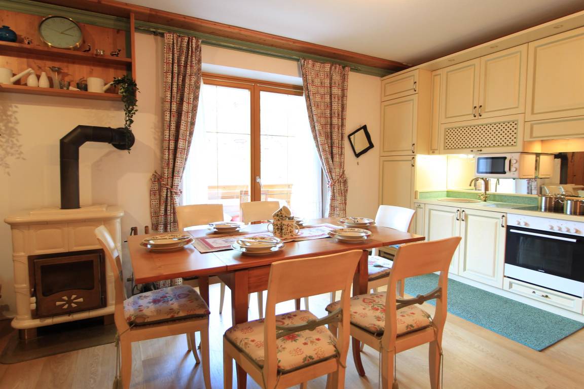 60 M² Ferienwohnung ∙ 2 Schlafzimmer ∙ 5 Gäste - Bad Kleinkirchheim