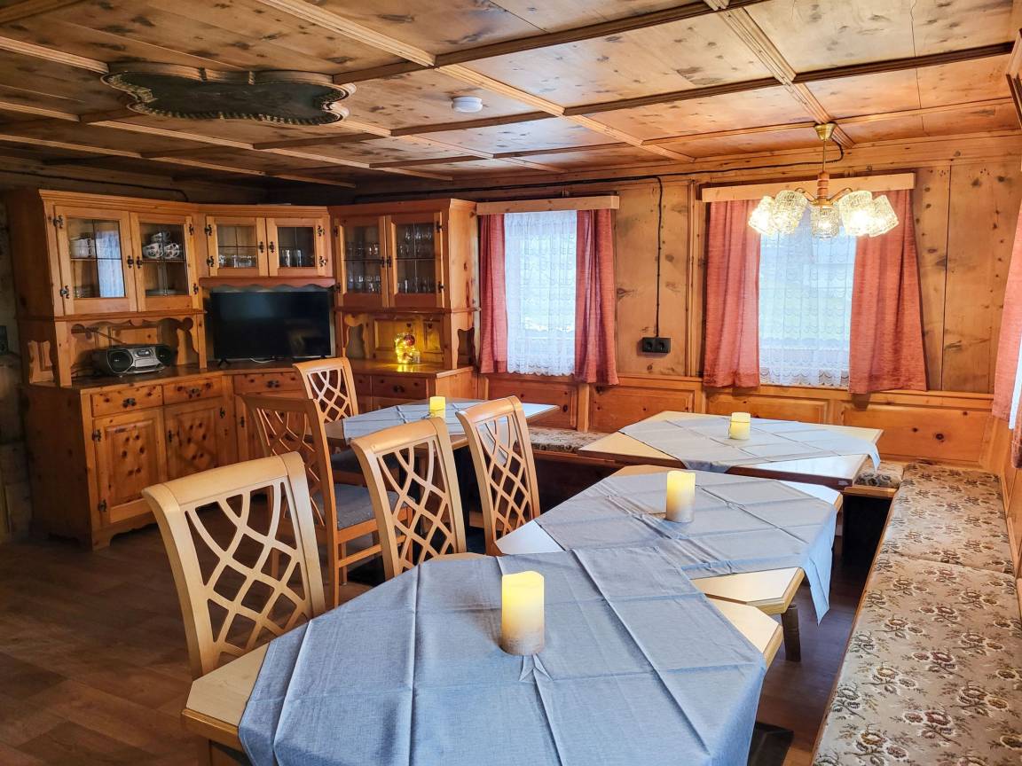 200 M² House ∙ 1 Bedroom ∙ 14 Guests - Ischgl