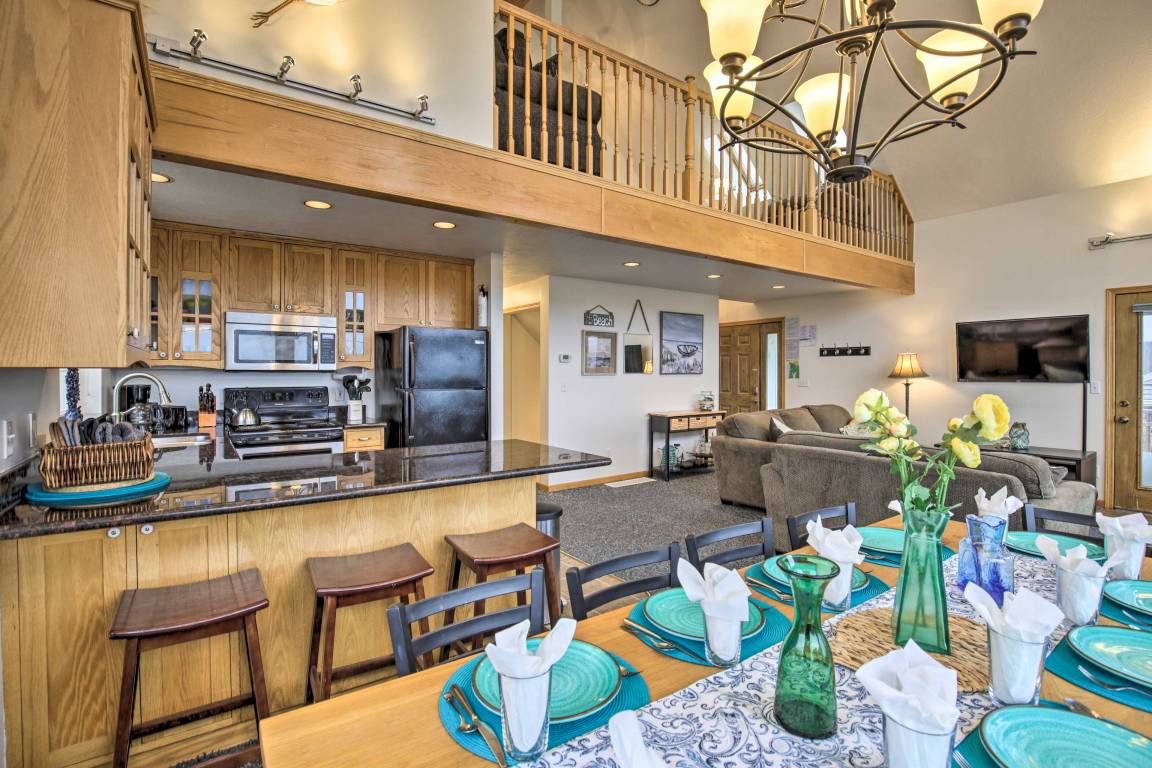 195 M² House ∙ 4 Bedrooms ∙ 10 Guests - Lincoln City, OR