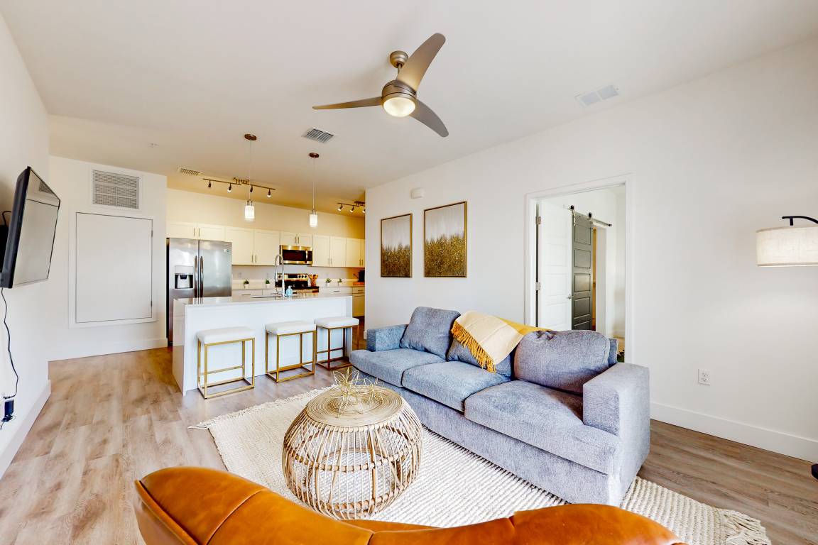 139 M² Apartamento ∙ 2 Habitaciones ∙ 4 Huéspedes - Gainesville, FL