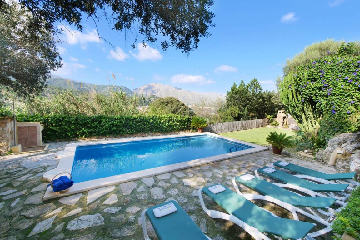 200 M² House ∙ 4 Bedrooms ∙ 8 Guests - Pollença