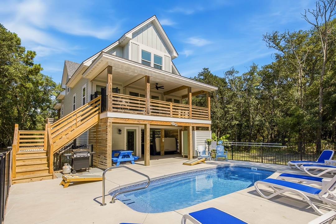 House ∙ 4 Bedrooms ∙ 10 Guests - Southern Shores, NC