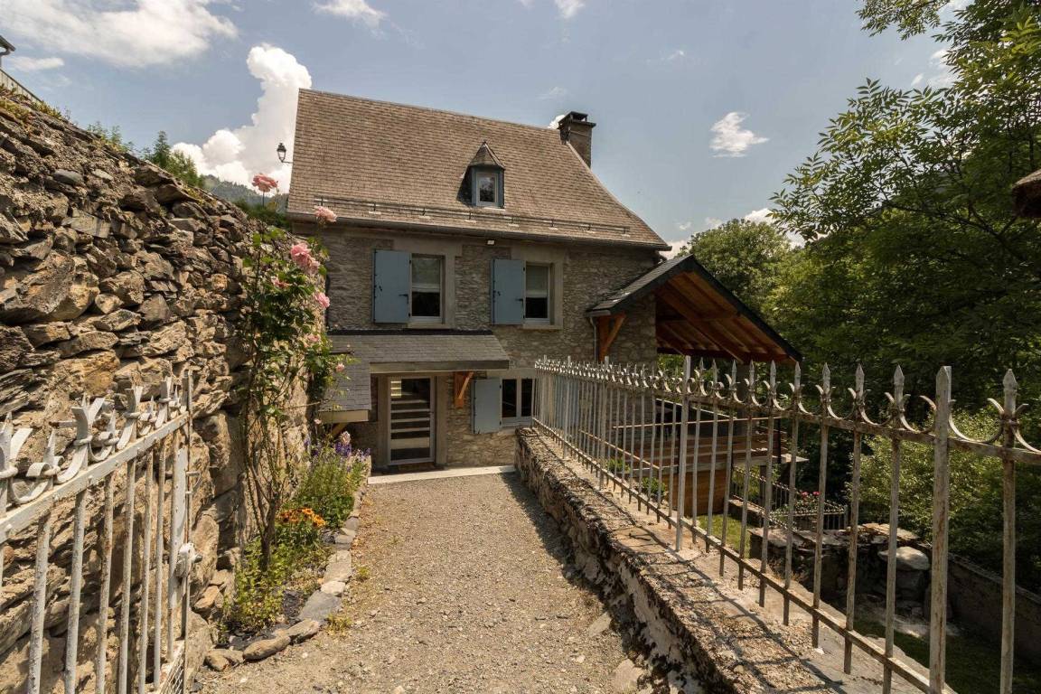 100 M² Gîte ∙ 4 Chambres ∙ 9 Personnes - Haute-Garonne