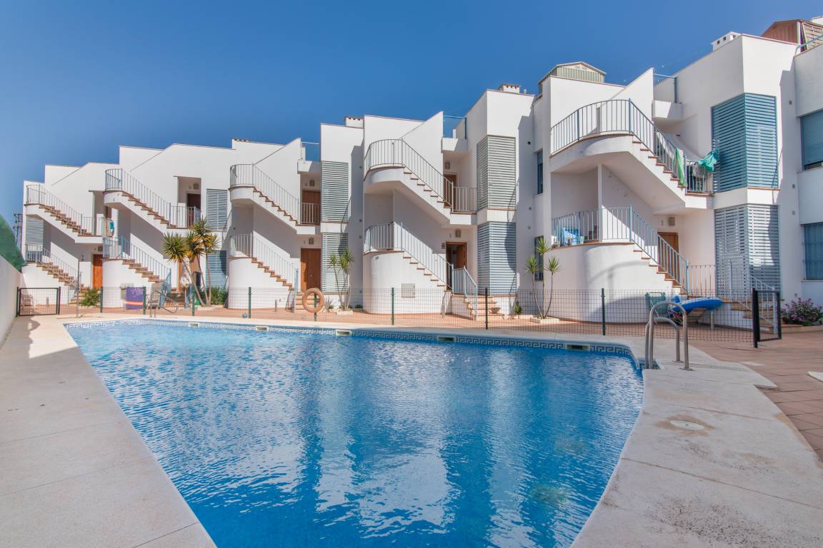 86 M² Apartamento ∙ 2 Habitaciones ∙ 7 Huéspedes - Villablanca