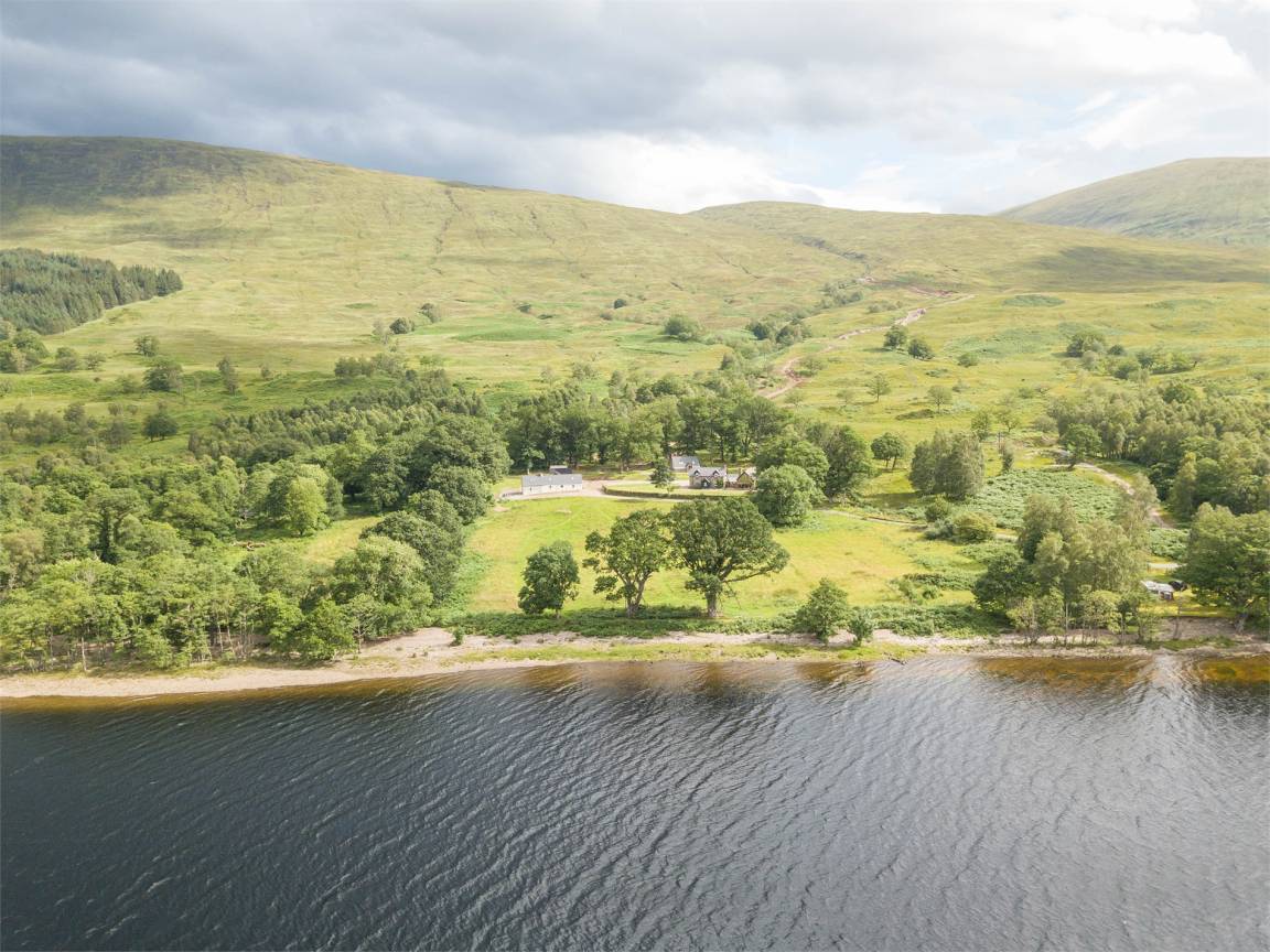 Cottage ∙ 3 Bedrooms ∙ 6 Guests - Loch Lochy