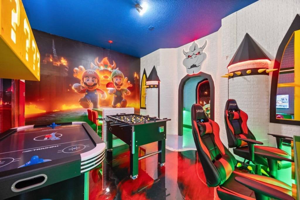 Villa ∙ 5 Bedrooms ∙ 12 Guests - Orlando, FL