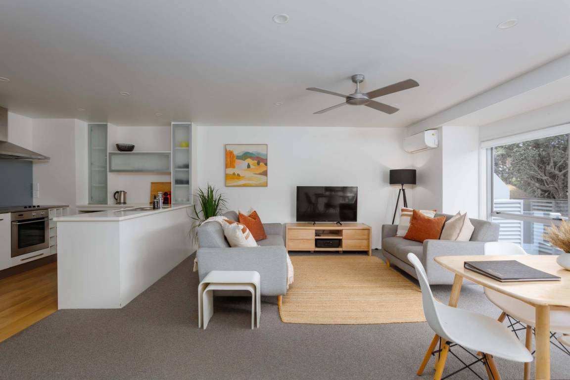 Apartment ∙ 2 Bedrooms ∙ 4 Guests - Mount Maunganui