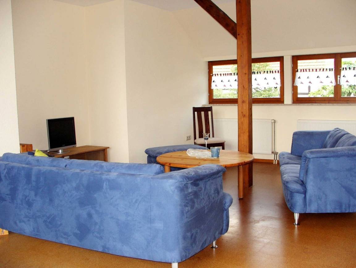 117 M² Ferienwohnung ∙ 2 Schlafzimmer ∙ 4 Gäste - Bad Zwesten