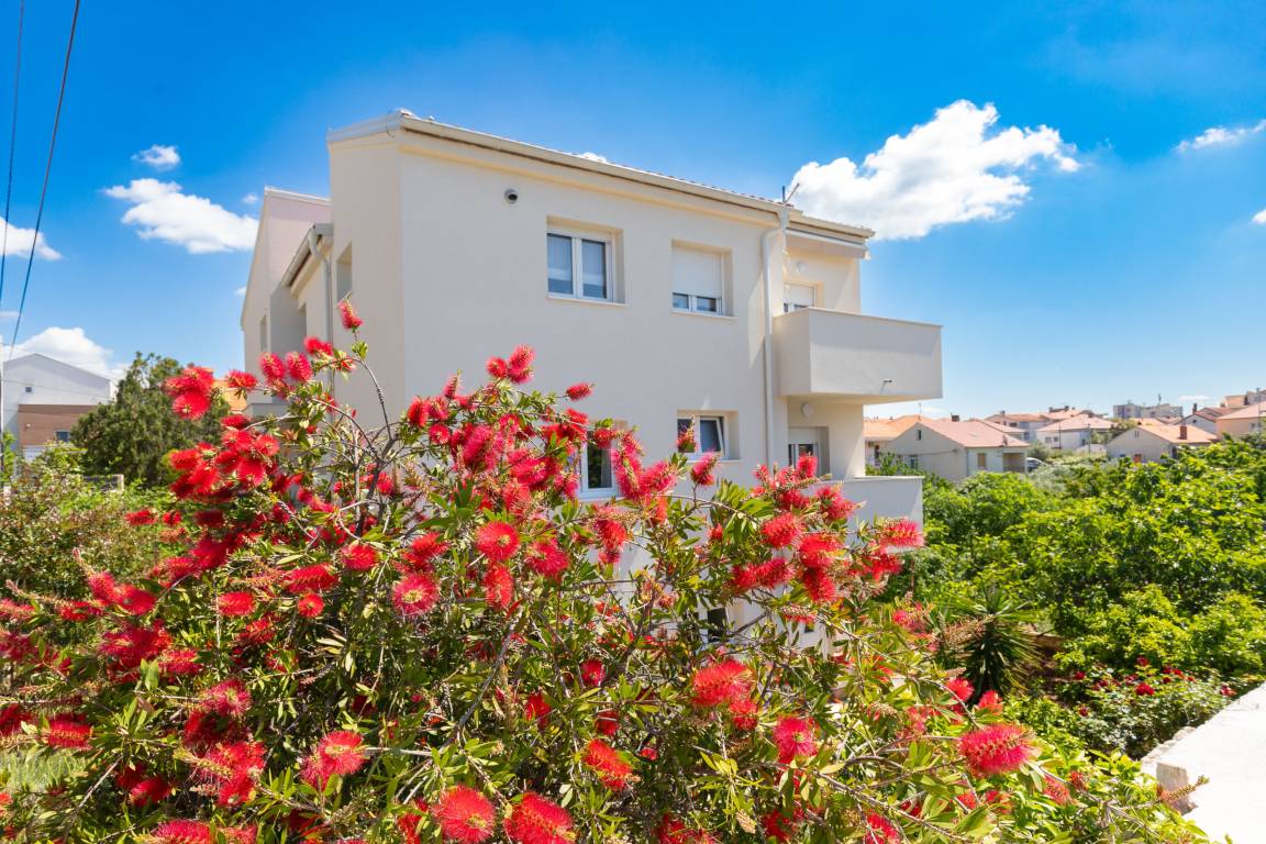 50 M² Ferienwohnung ∙ 2 Schlafzimmer ∙ 5 Gäste - Zadar
