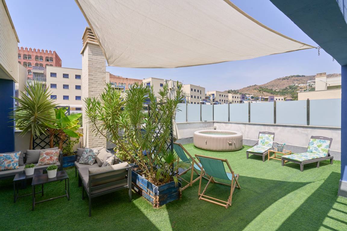 95 M² Ferienwohnung ∙ 3 Schlafzimmer ∙ 6 Gäste - Salobreña