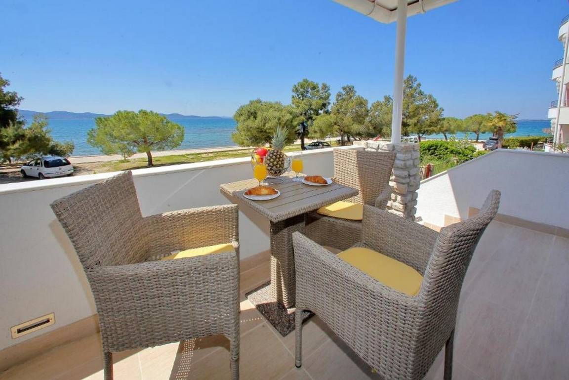 29 M² Apartamento ∙ 1 Habitación ∙ 4 Huéspedes - Zadar