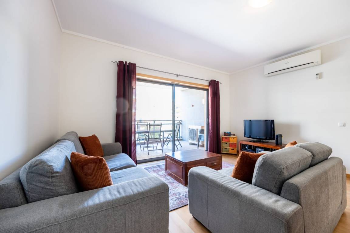 90 M² Apartamento ∙ 2 Habitaciones ∙ 4 Huéspedes - Faro