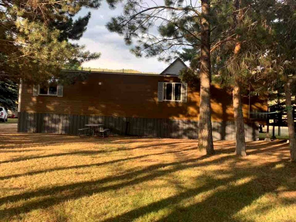 House ∙ 1 Bedroom ∙ 4 Guests - Swan Valley, ID