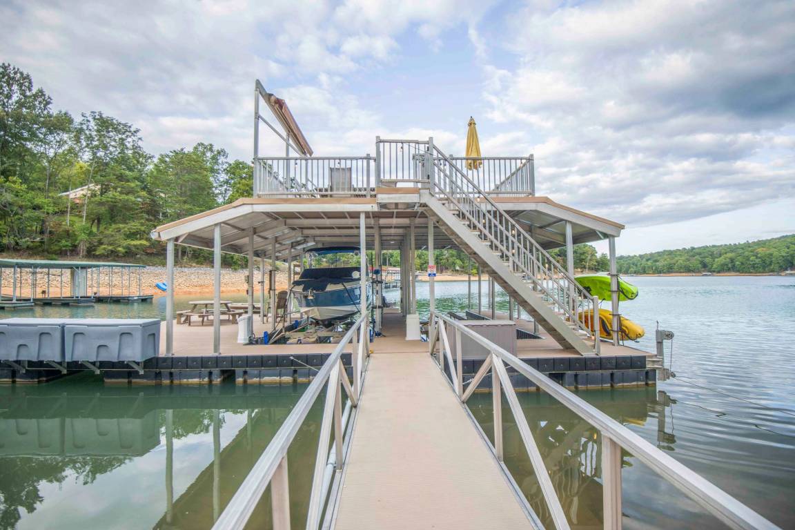 279 M² House ∙ 6 Bedrooms ∙ 14 Guests - Norris Dam State Park, Rocky Top