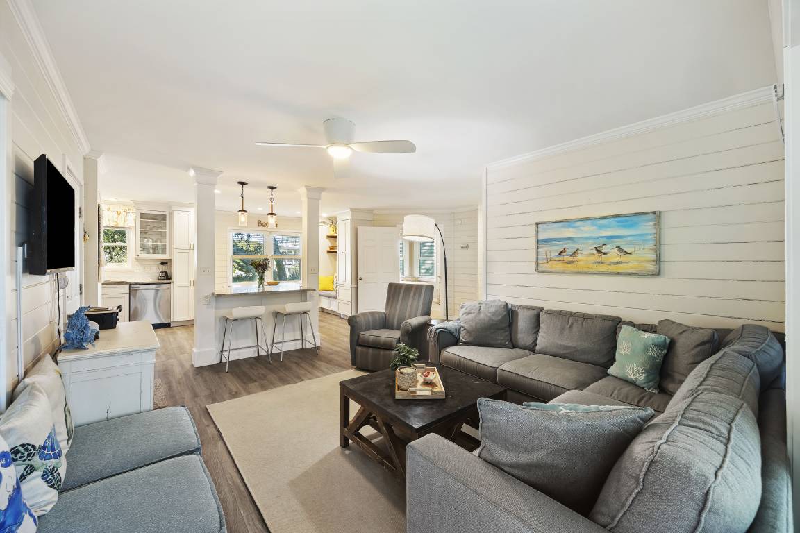 144 M² House ∙ 4 Bedrooms ∙ 8 Guests - Isle of Palms, SC