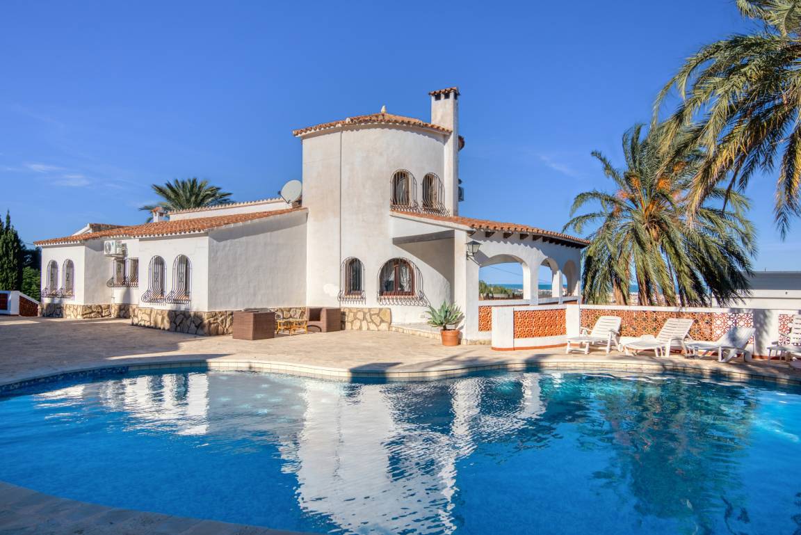 479 M² Villa ∙ 5 Schlafzimmer ∙ 10 Gäste - Denia