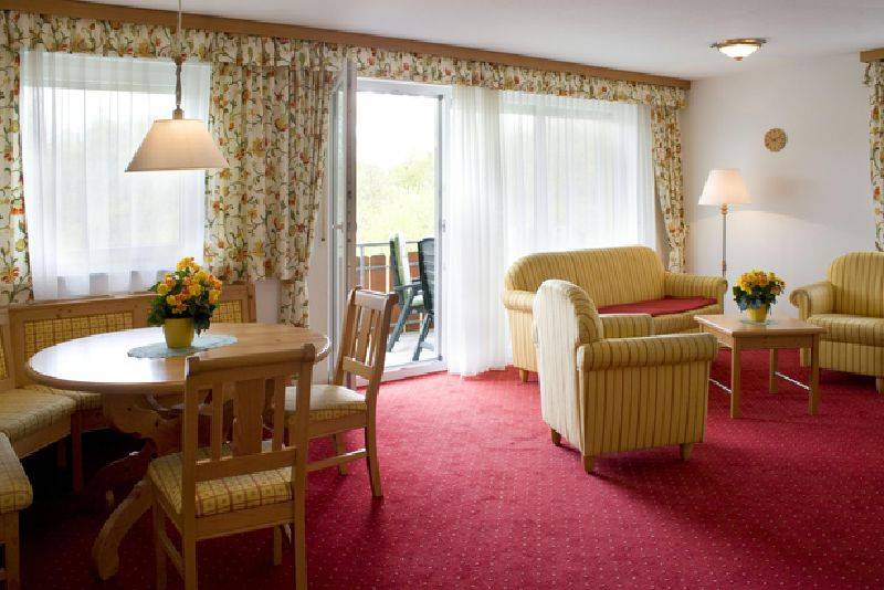 82 M² Appartement ∙ 2 Chambres ∙ 4 Personnes - Schluchsee