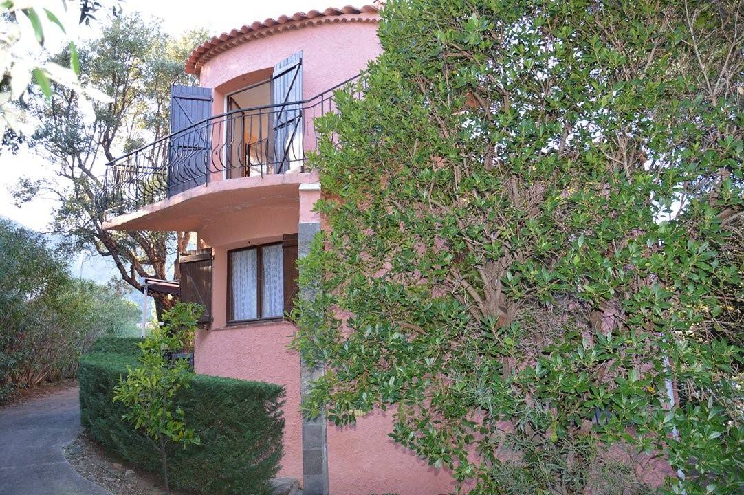 100 M² Maison De Vacances ∙ 4 Chambres ∙ 8 Personnes - Hyères