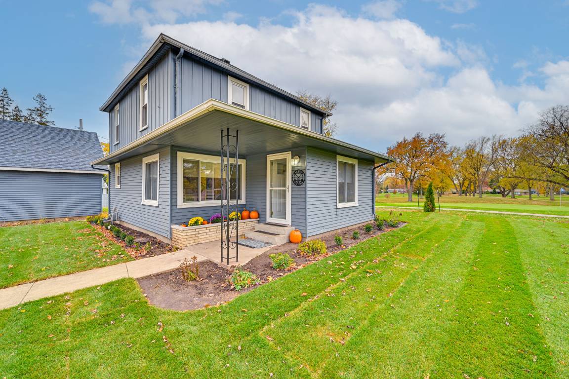 120 M² House ∙ 3 Bedrooms ∙ 7 Guests - LaPorte County, IN