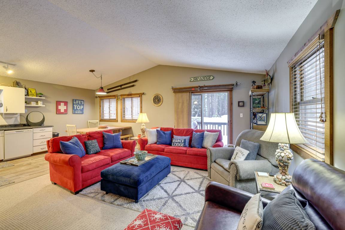 176 M² House ∙ 4 Bedrooms ∙ 9 Guests - Thompsonville, MI