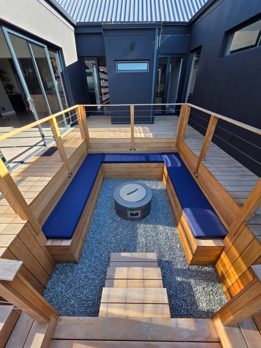 320 M² House ∙ 3 Bedrooms ∙ 6 Guests - Yzerfontein