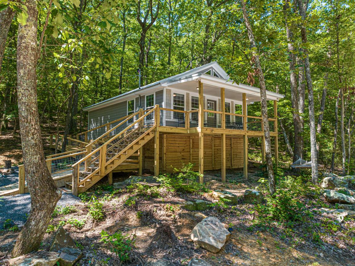 80 M² Cabin ∙ 2 Bedrooms ∙ 6 Guests - Alabama