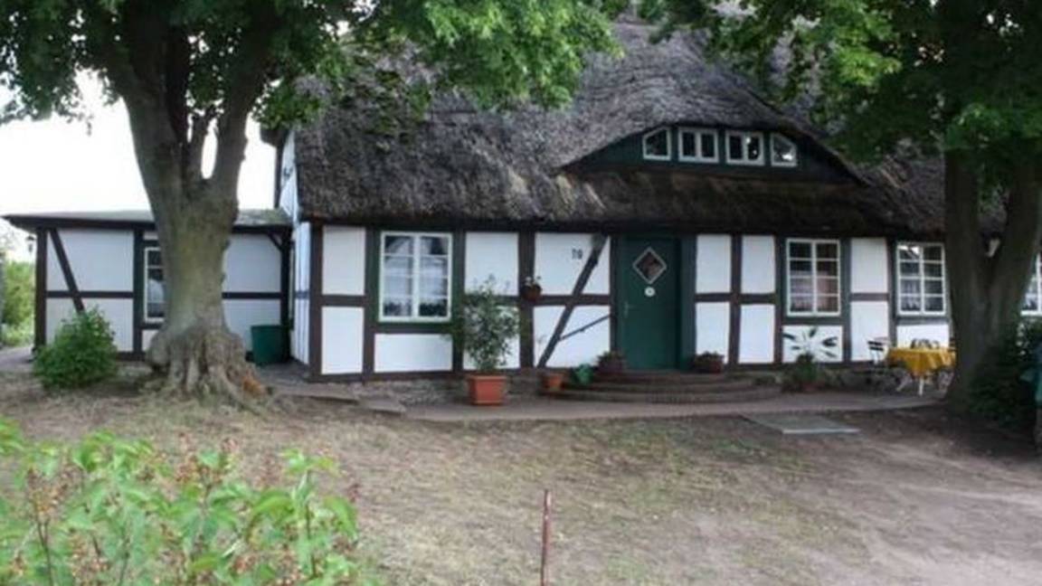 80 M² Hotel ∙ 2 Bedrooms ∙ 5 Guests - Müritz