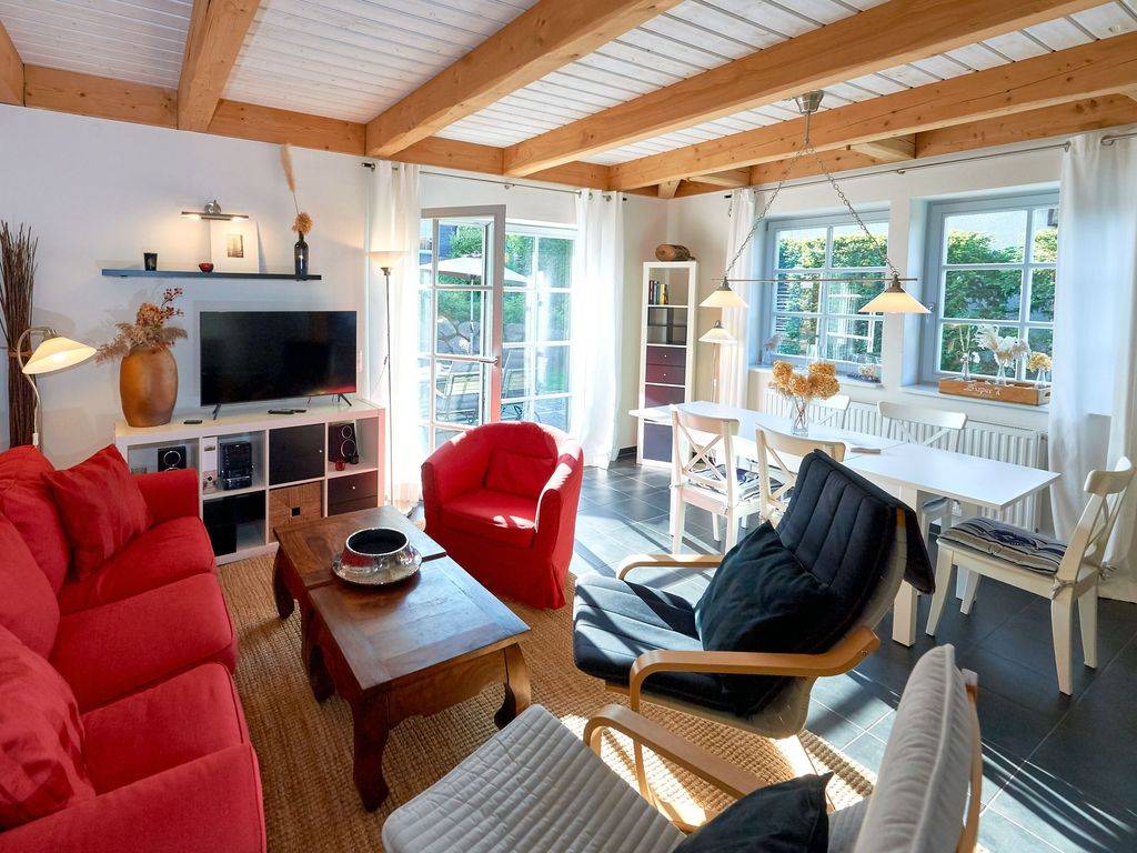 85 M² Ferienhaus ∙ 3 Schlafzimmer ∙ 6 Gäste - Binz