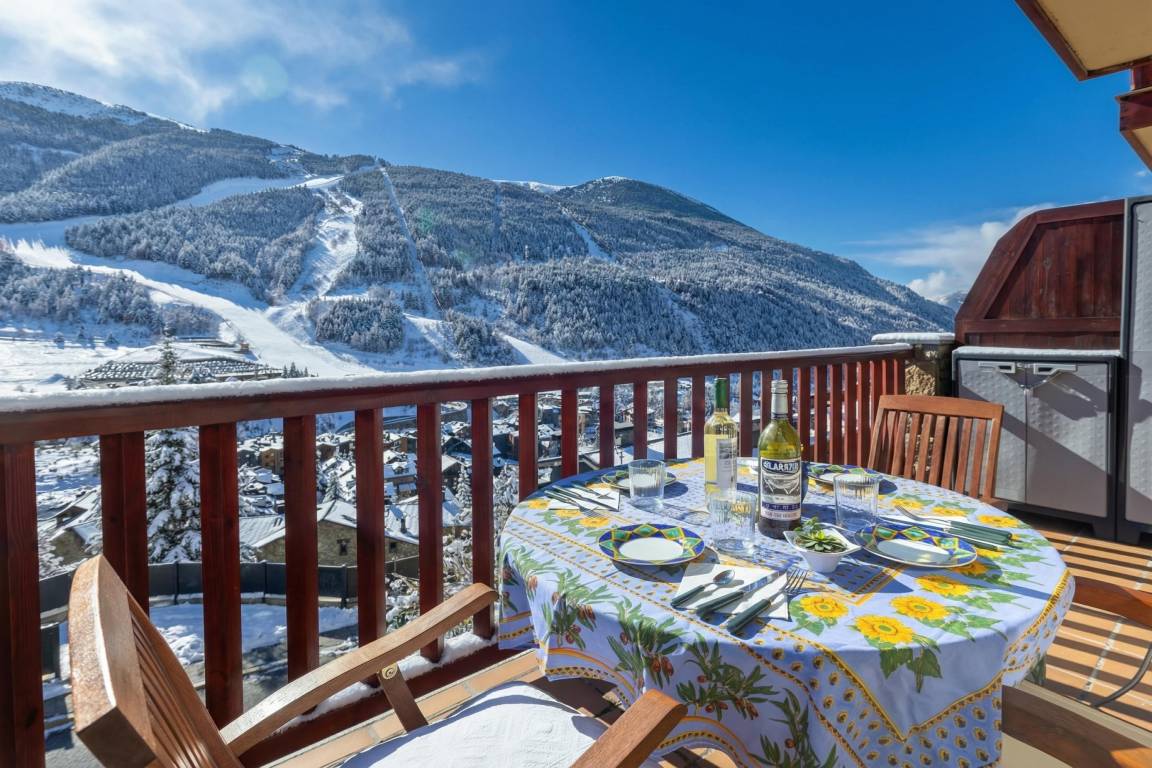 80 M² Appartement ∙ 2 Chambres ∙ 4 Personnes - Grandvalira