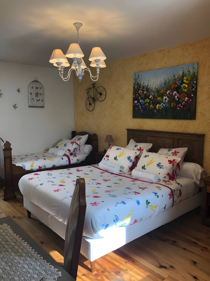 25 M² Chambre D'hôtes ∙ 1 Chambre ∙ 3 Personnes - Lannion