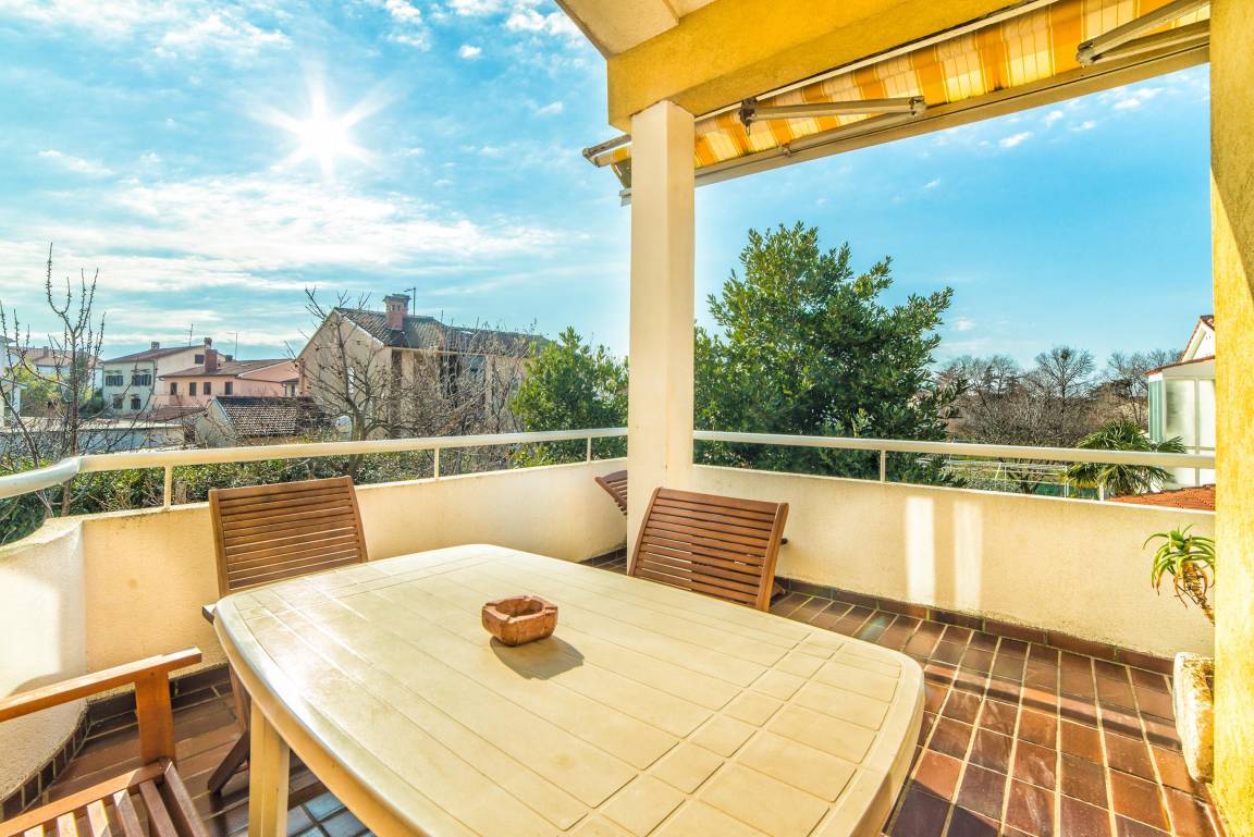 130 M² Apartamento ∙ 3 Habitaciones ∙ 8 Huéspedes - Pula