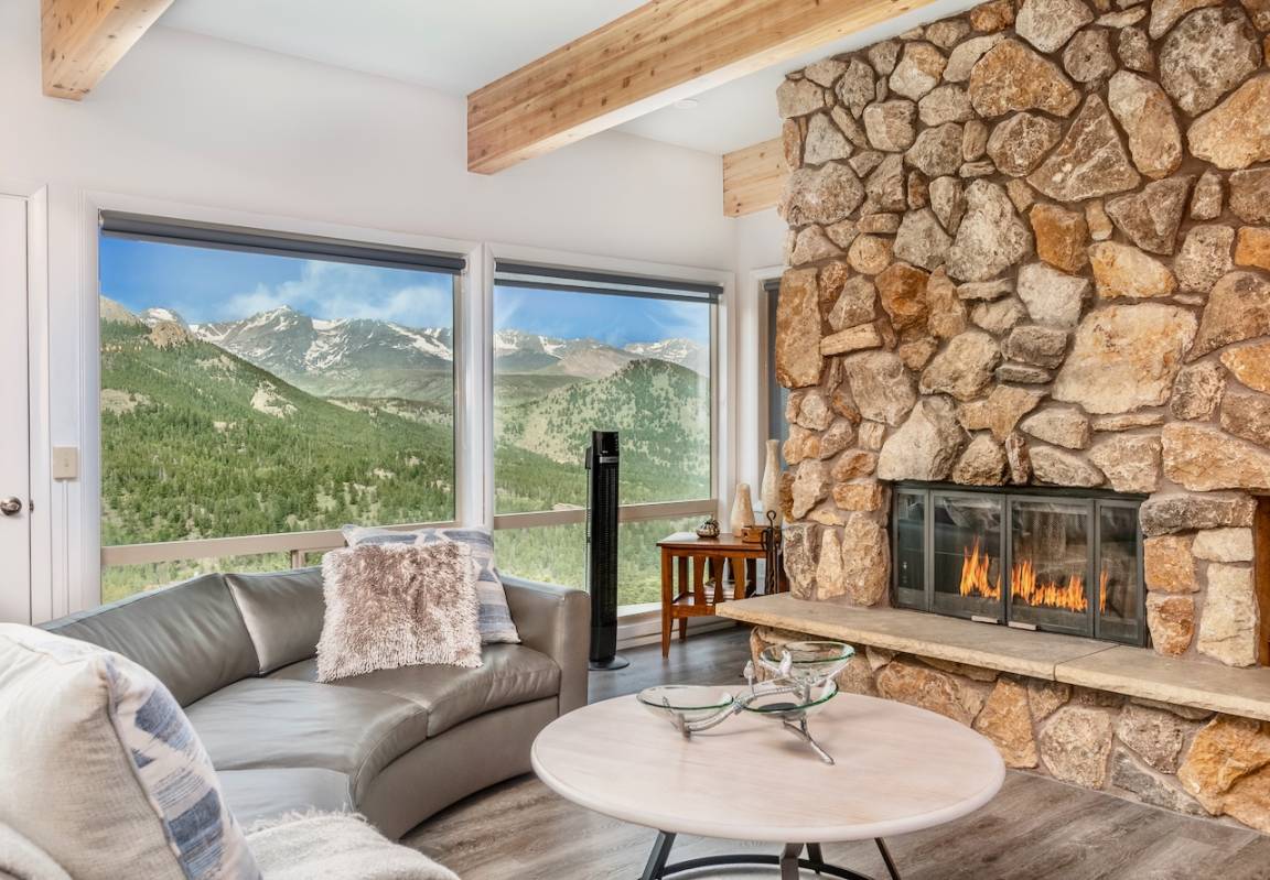 300 M² Condo ∙ 4 Bedrooms ∙ 8 Guests - Estes Park, CO