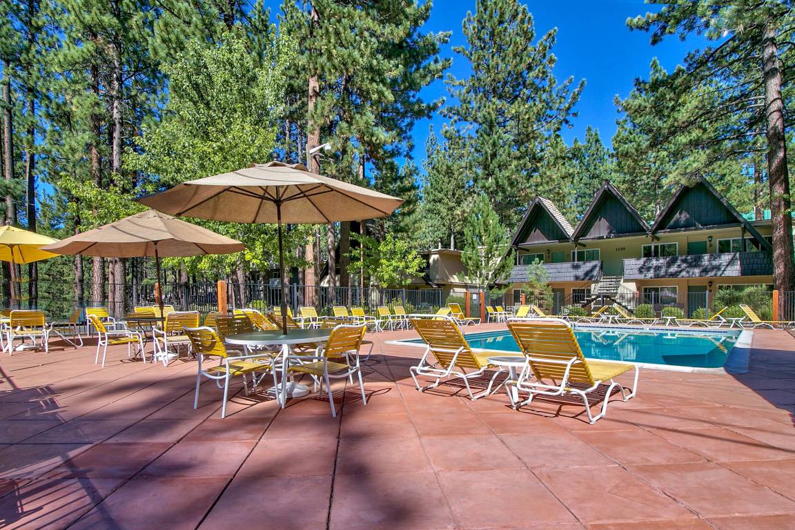 108 M² Condo ∙ 3 Bedrooms ∙ 6 Guests - Harrah's Lake Tahoe