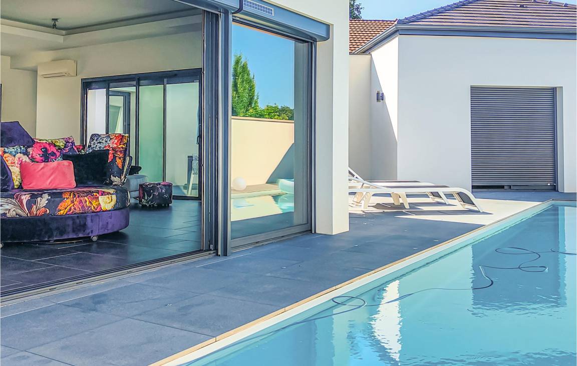 180 M² Maison De Vacances ∙ 3 Chambres ∙ 6 Personnes - Pau