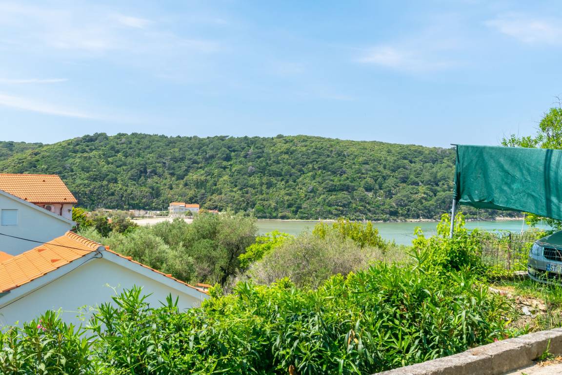 70 M² Ferienhaus ∙ 2 Schlafzimmer ∙ 4 Gäste - Lopar