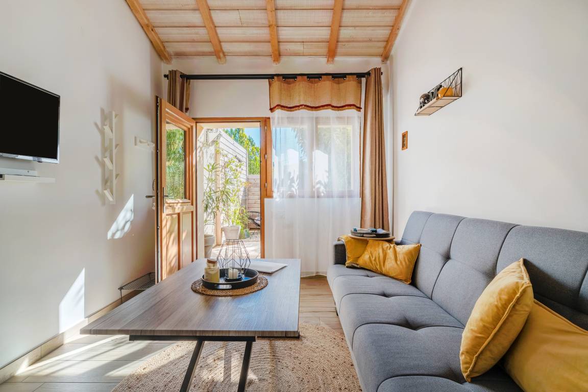 22 M² Studio ∙ 2 Personnes - Venelles