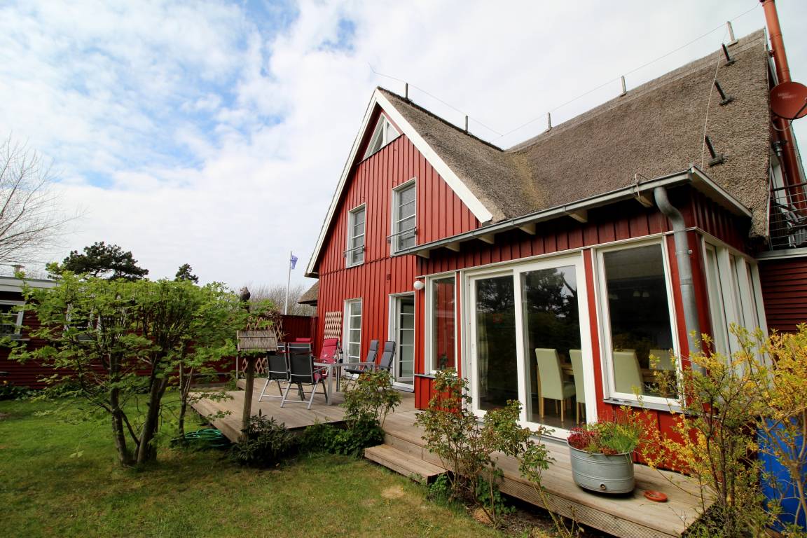 144 M² Ferienhaus ∙ 2 Schlafzimmer ∙ 4 Gäste - Ribnitz-Damgarten