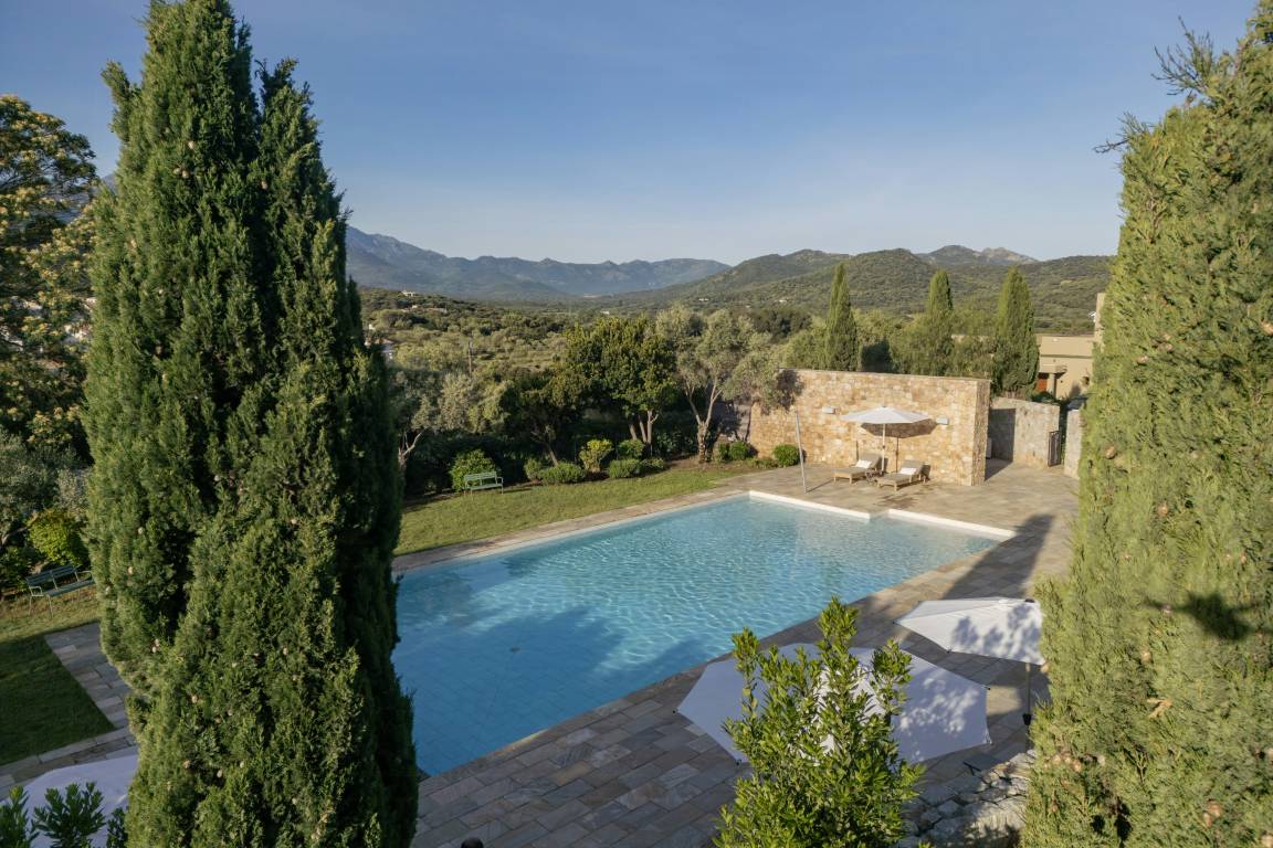 108 M² Maison De Vacances ∙ 3 Chambres ∙ 6 Personnes - Belgodère